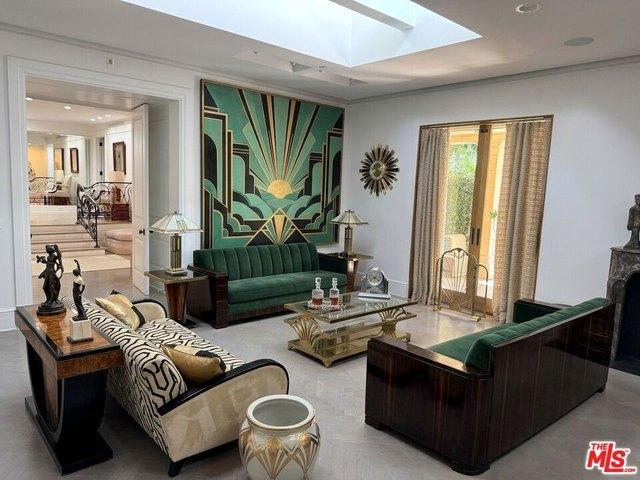 10375 Wilshire Blvd Apt 1B, Los Angeles, CA 90024