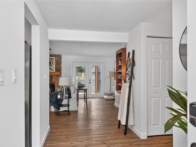 10375 Worthington Hills Manor