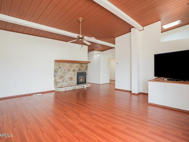 10375 E Lynn Drive