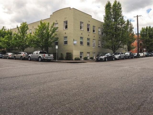 1037 NW 20th Ave Studio Apartment for Rent at 1037 Nw 20th Ave, Portland, OR 97209 Northwest District