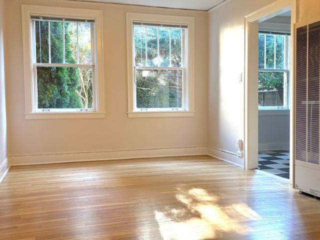 1037 NW 20th Ave