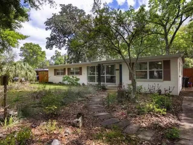 1037 NE 22nd Ave, Gainesville, FL 32609 MLS GC520637
