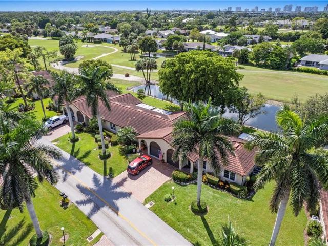 1037 Forest Lakes Dr, Unit 8D, Naples, FL 34105 | MLS #225074