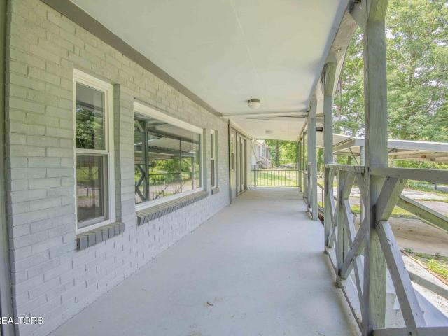 1037 Foust Carney Rd