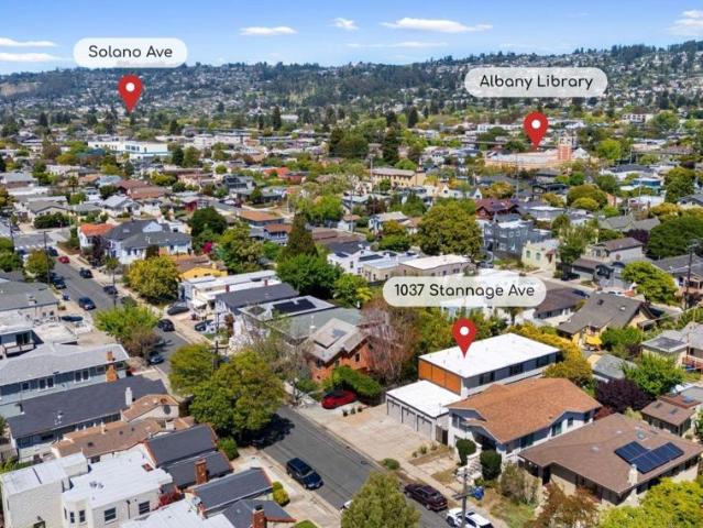 1037 Stannage Ave