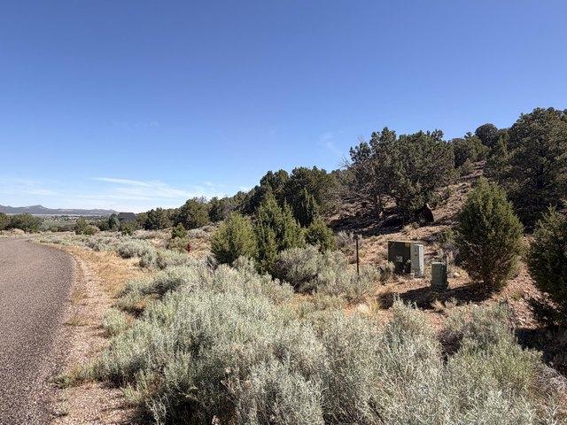1037 S Canyon Dr, Cedar City, UT 84720