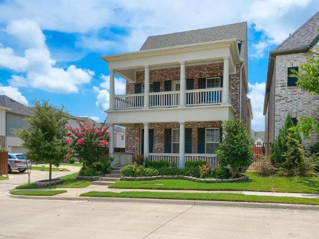1037 sarah Street