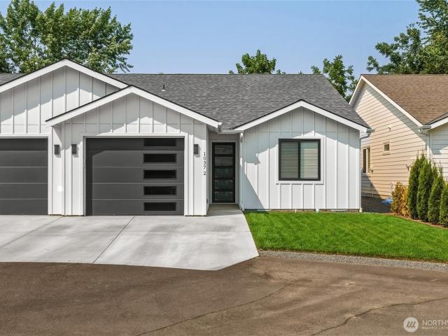 1037 SE Date Avenue # 2