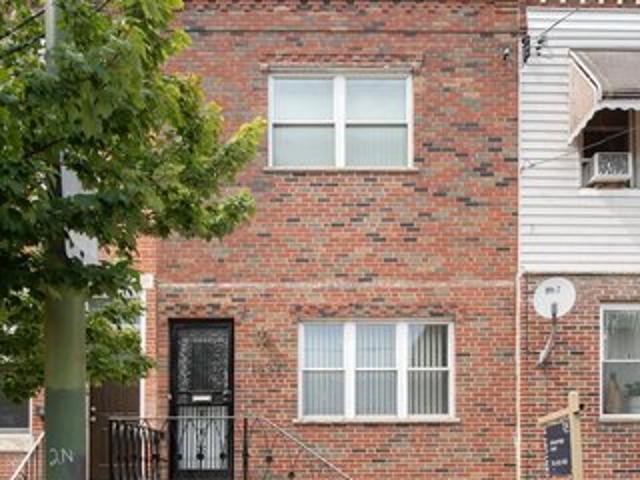 1037 Snyder Ave, Philadelphia, PA 19148