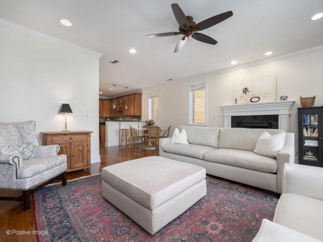 1037 W Monroe Street # 3