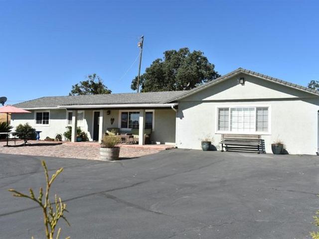 10383 Jalapa Way, La Grange, CA 95329