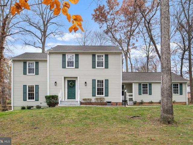10383 Launcelot Ln, Columbia, MD 21044