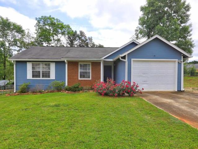 10380 Briarbay Dr, Jonesboro, GA 30238