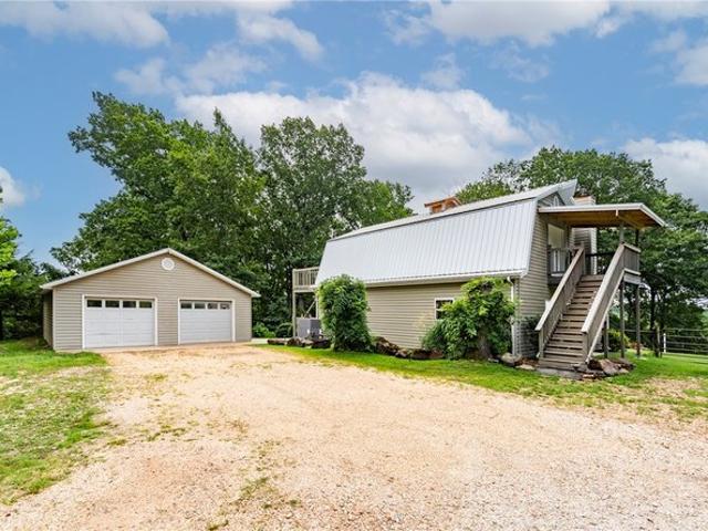 10381 Tara Ln, Rogers, AR 72756