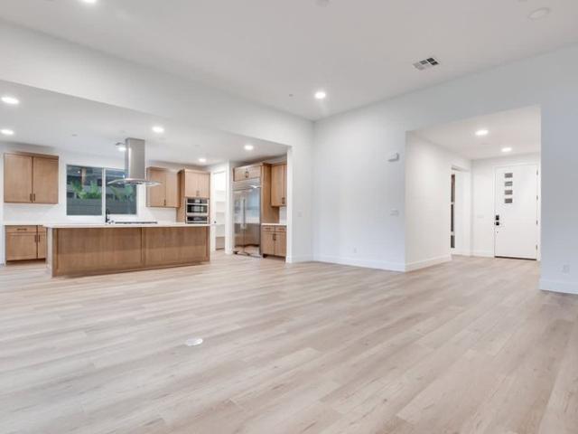 10381 Hanging Lake St, Las Vegas, NV 89166
