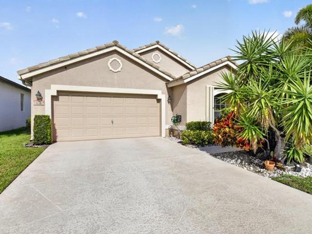 10387 Lexington Cir S, Boynton Beach, FL 33436