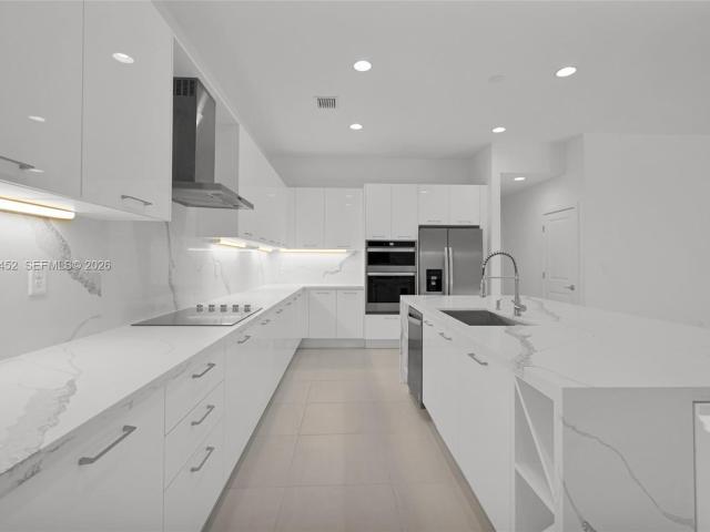 10386 SW 57th Ct, Cooper City, FL 33328 | MLS #A11963