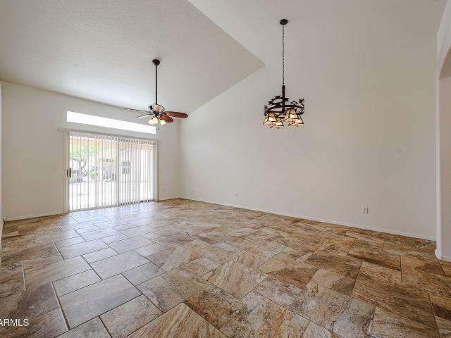 10389 w burnett road