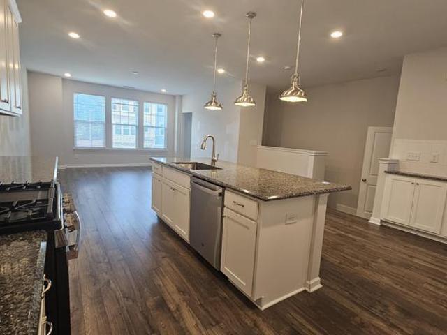 1038 Manorhaven Drive