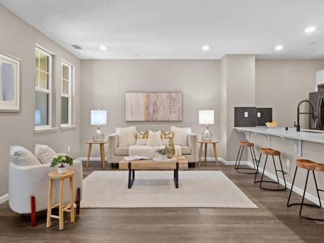 1038 Bellante Ln Unit 3, San Jose, CA 95131
