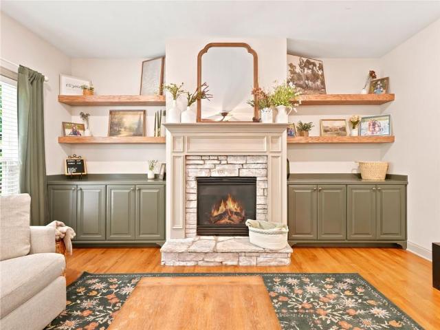 1038 Boxwood Lane