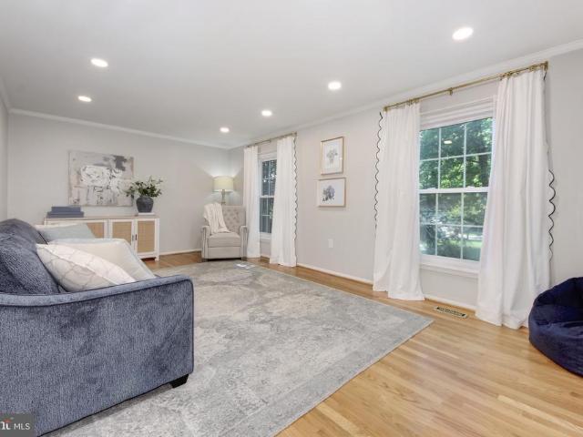 1038 Carnation Drive
