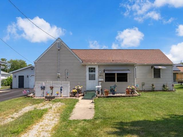 1038 Catherine St, Ottawa, IL 61350
