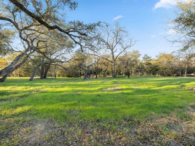 1038 County Road 207, Weimar, TX 78962 | MLS #88517