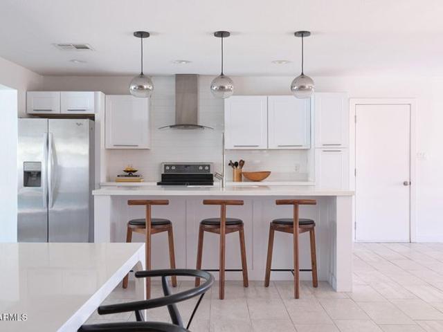 1038 E Elm St, Phoenix, AZ 85014
