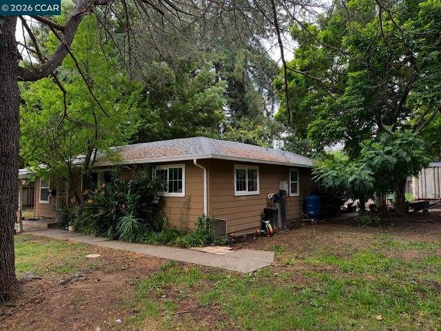 1038 Johnston St, Napa, CA 94558