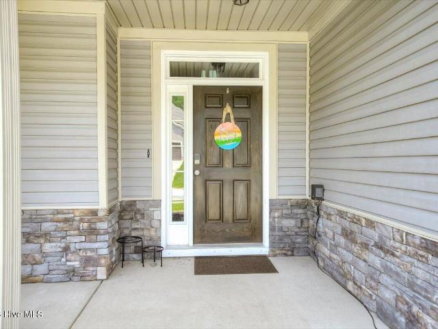1038 Lancaster Way