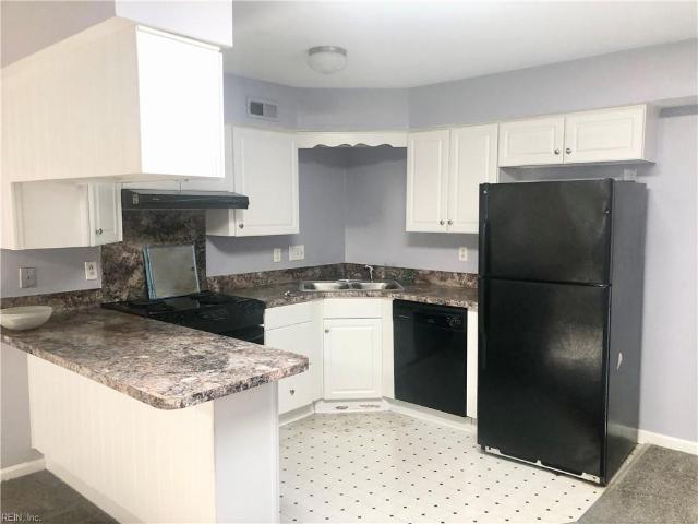 1038 Lands End WAY