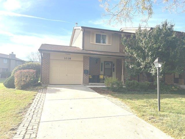 1038 Liskeard Ct, Wheaton, IL 60189