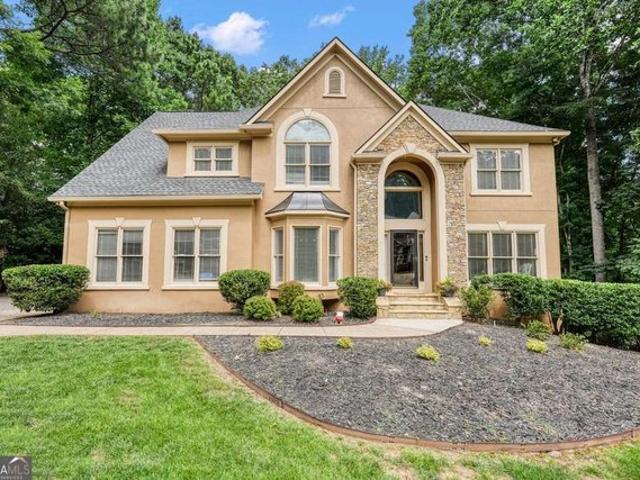 1038 Longwood Dr, Woodstock, GA 30189