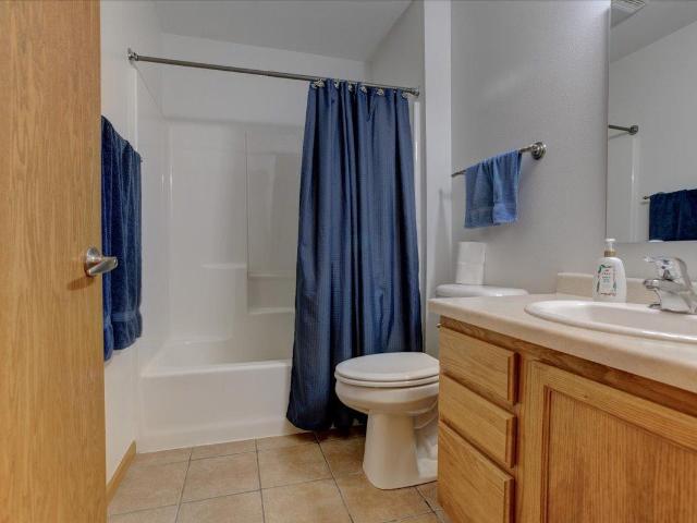 1038 Syme Avenue # C