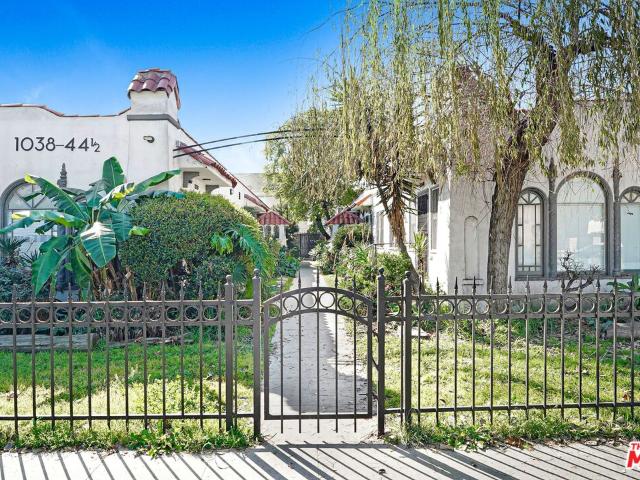 1038 57th St, Los Angeles, CA 90037 | MLS #26660 | Compass