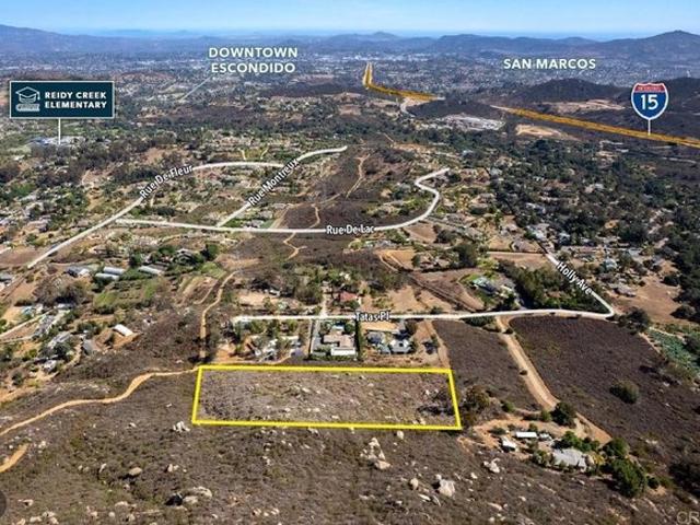 10390 Tapas Pl, Escondido, CA 92026