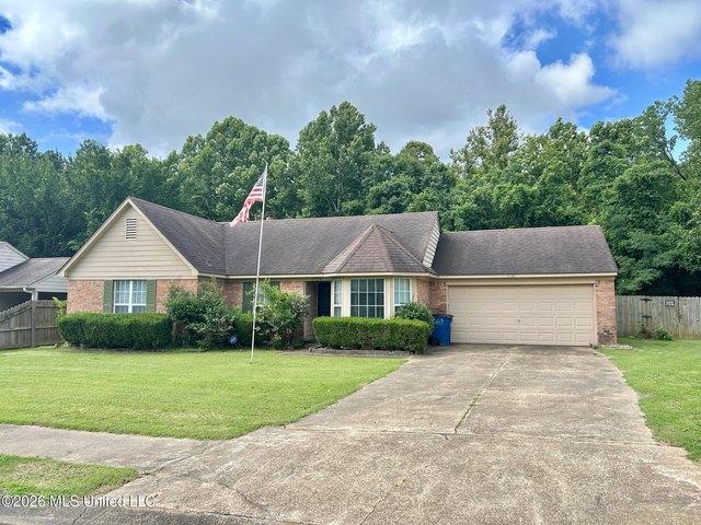 10391 Kristen Dr S, Olive Branch, MS 38654