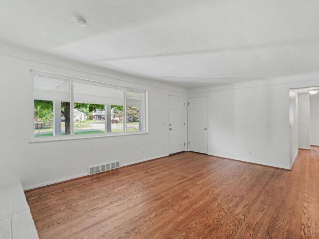 10392 Humphrey Road