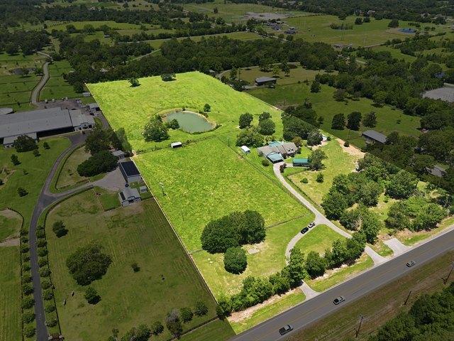 10398 FM 149 Rd, Montgomery, TX 77316