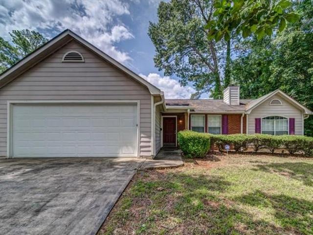 10399 Larrack Trce, Jonesboro, GA 30238