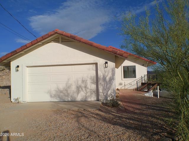 1039 n sherwood way