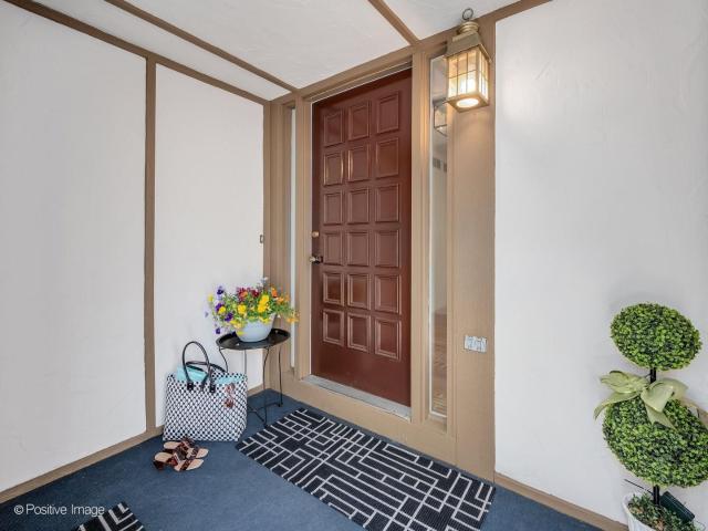 1039 Oakview Drive
