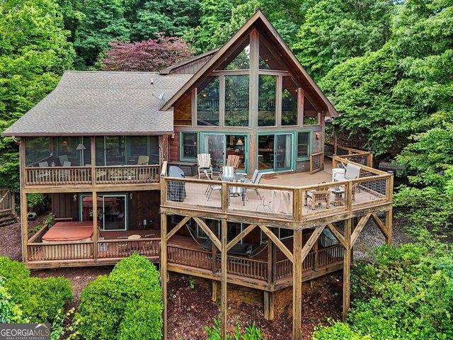 1039 Arbor Dr, Lakemont, GA 30552