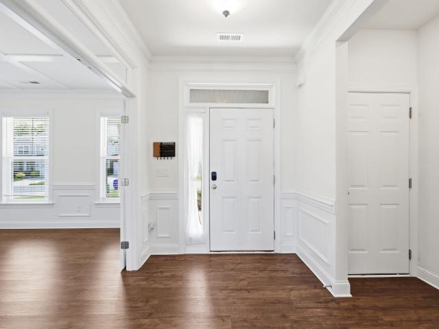 1039 Brockton Drive