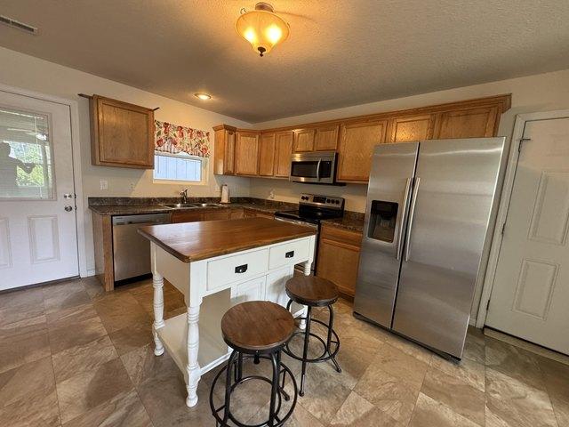 1039 Carrico St, Mexico, MO 65265