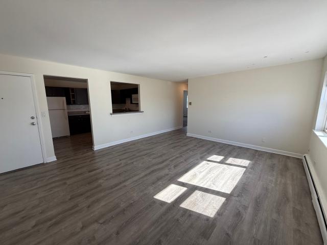 1039 College Avenue # 10E