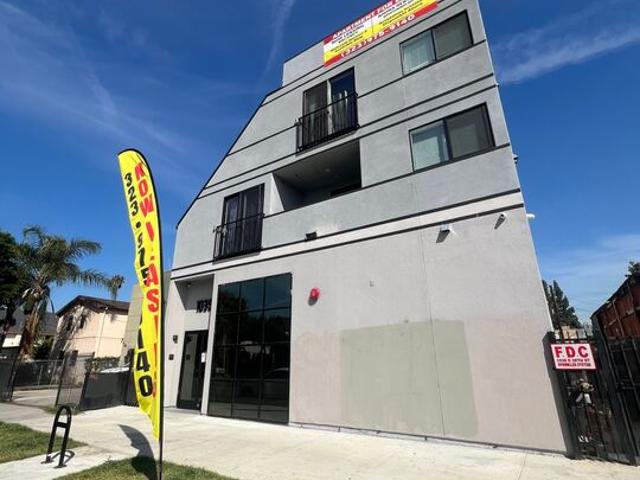 1039 E 28th St, Unit 202, Los Angeles, CA 90011 | MLS #26656