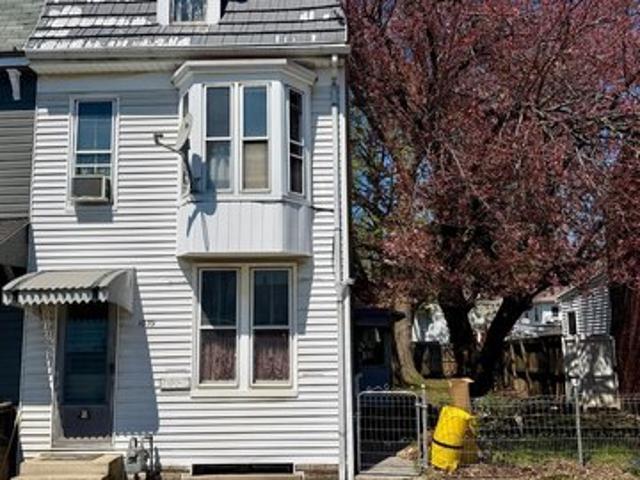 1039 E Poplar St, York, PA 17403