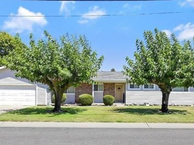 1039 El Margarita Rd, Yuba City, CA 95993